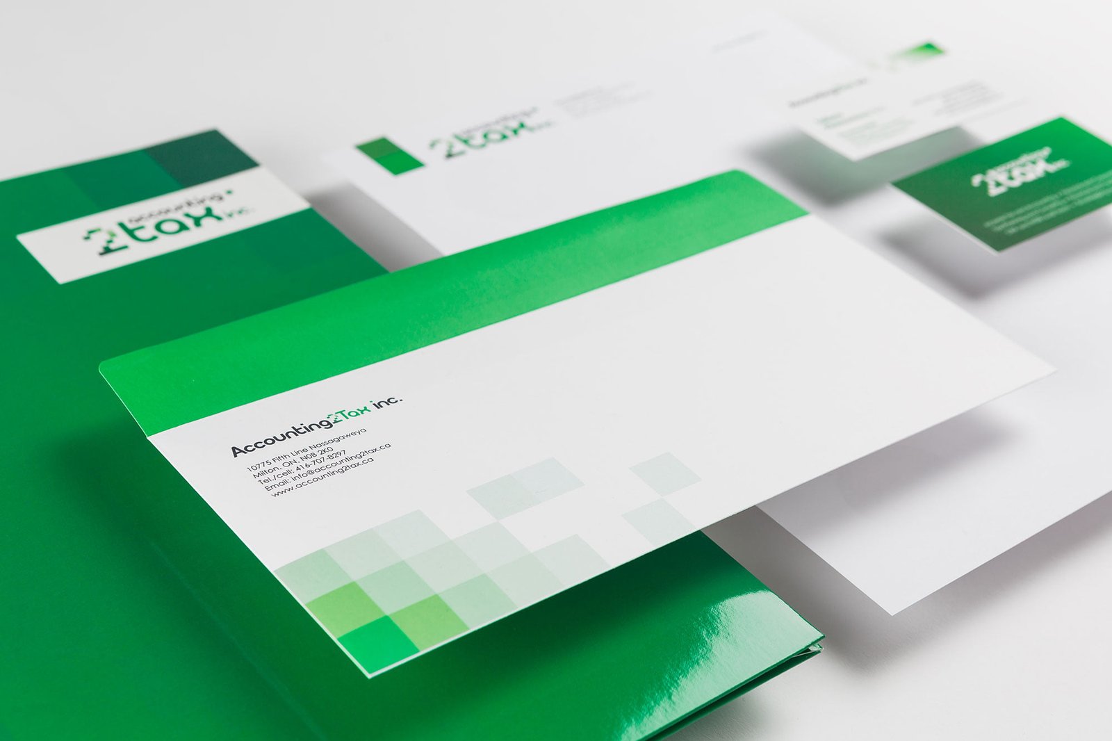 Brand identity for an accounting services. Design of logo and stationery.